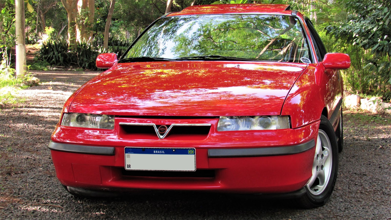 Chevrolet Calibra: o cupê com DNA Opel esculpido pelo vento