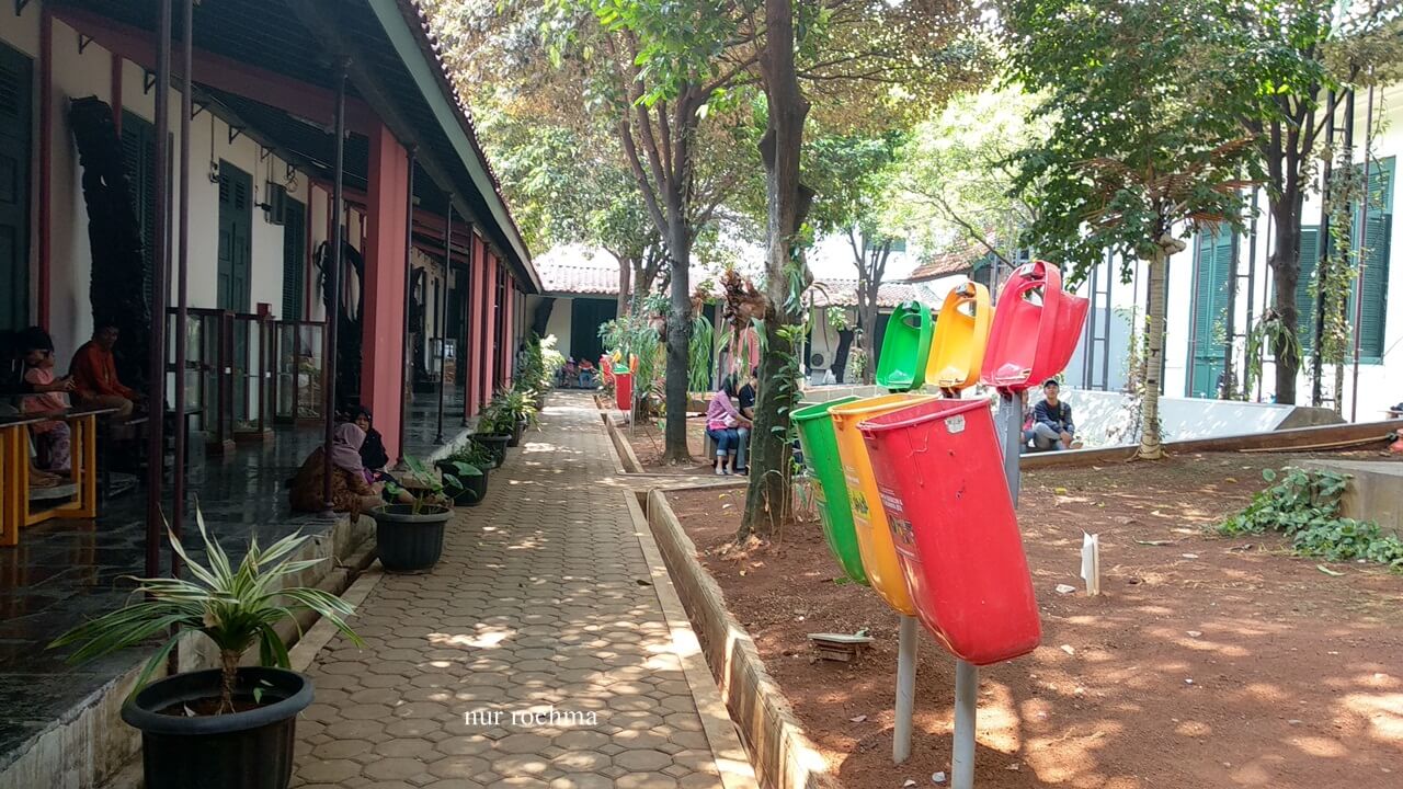 Ini Loh Koleksi Museum Seni Rupa dan Keramik di Jakarta