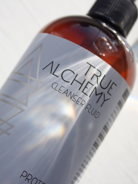 True Alchemy Cleanser Fluid Proteins | miamiere