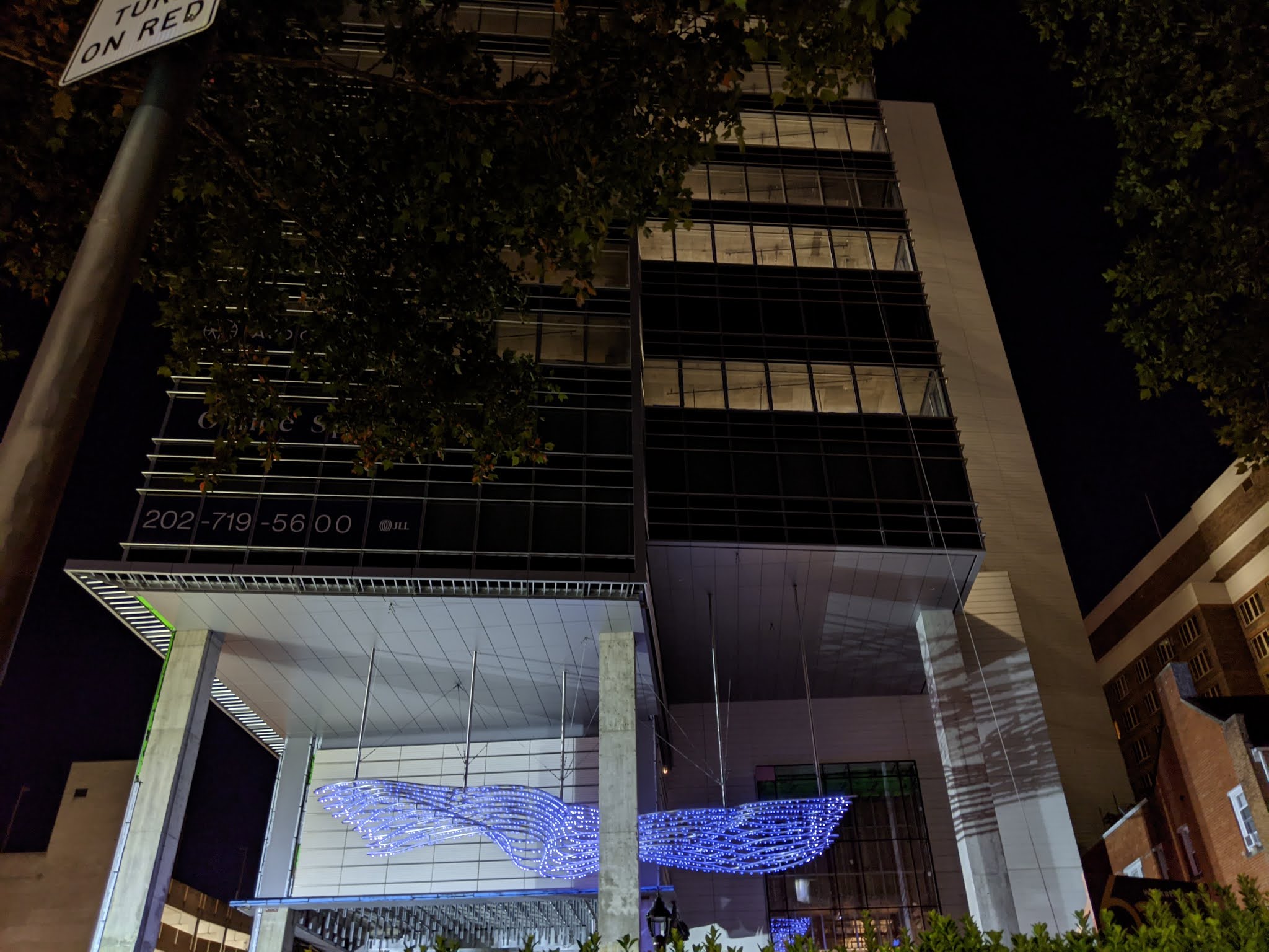 Robert Dyer @ Bethesda Row: Avocet Tower interactive LED art ...
