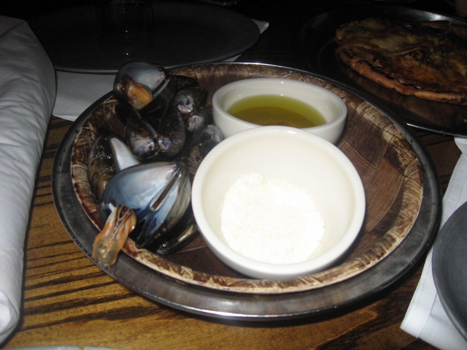 Exploring Massachusetts: January 27th 2012: Dinner at the Medieval ...