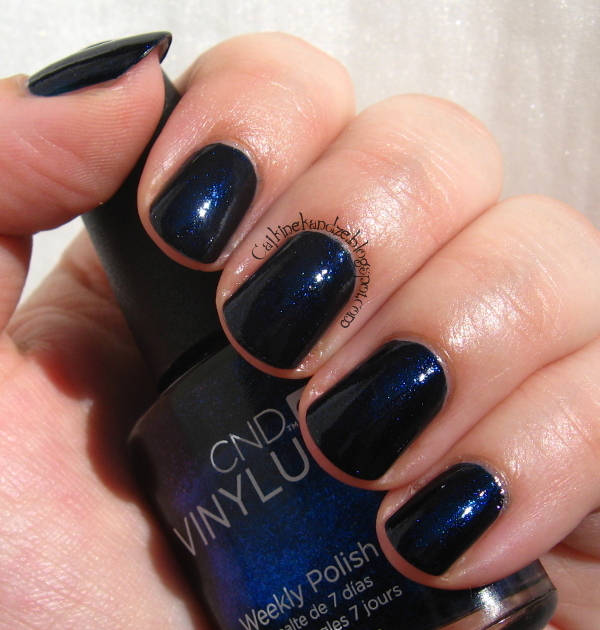 CND Vinylux Midnight Swim | Cajkine kandže i sve njihove boje