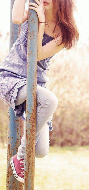 Cool & Stylish Facebook profile pictures for girls: 3 | PiczBox