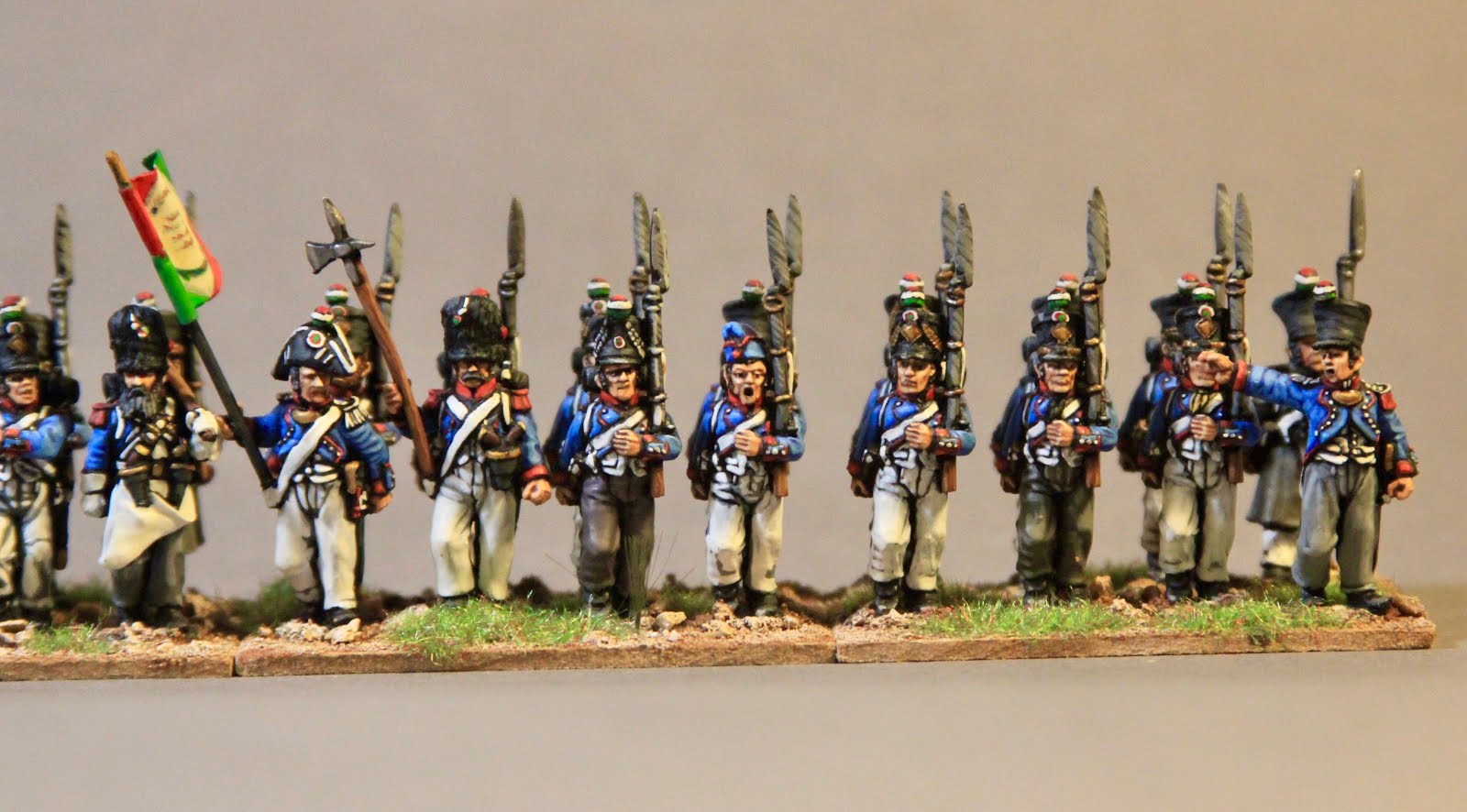 Sir Able Brush: 28mm Milan Guard 1813 - Painted Wargames Foundry ...