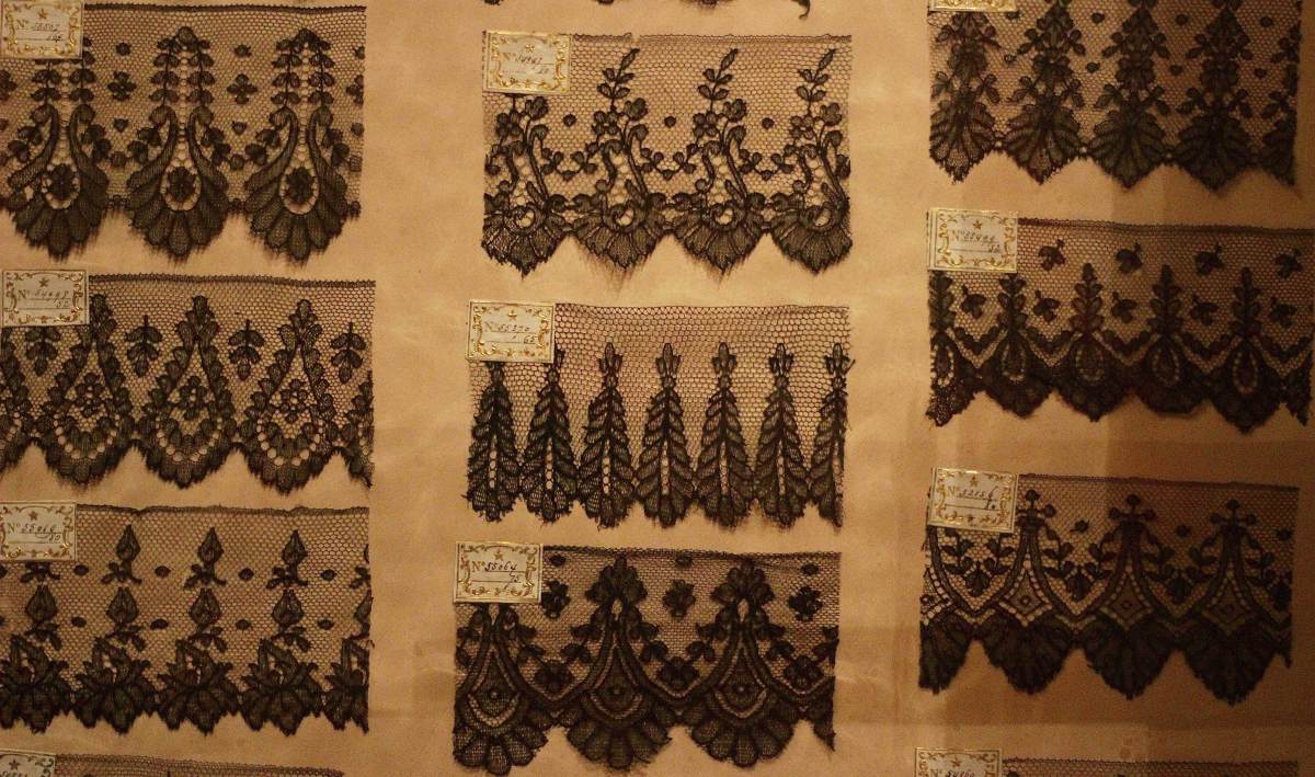 Uzbek Journeys: Georgia: State Silk Museum, Tbilisi