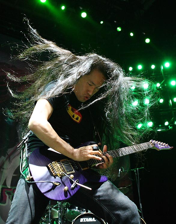 Zona Rock Dan Metal : HERMAN LI