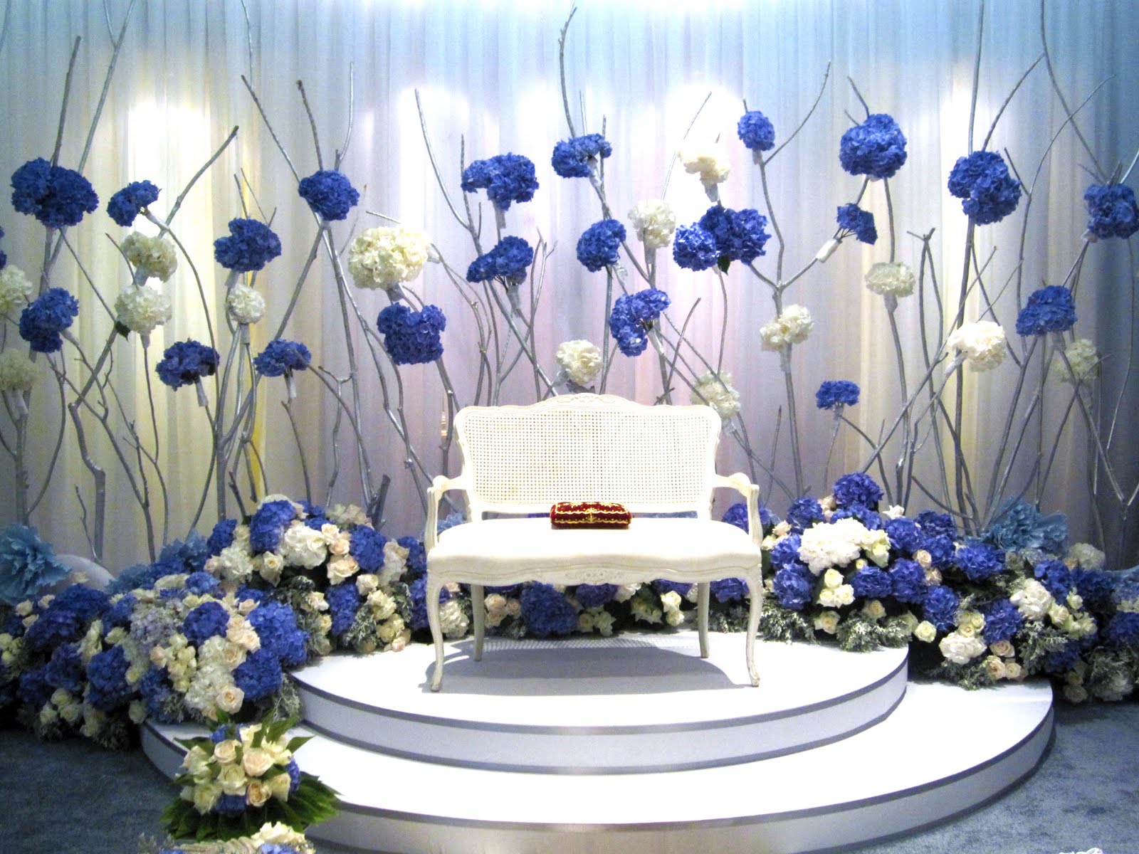 Simple but Perfect by Cik 'Puan' Tqah: Review Pelamin Nikah + Reception