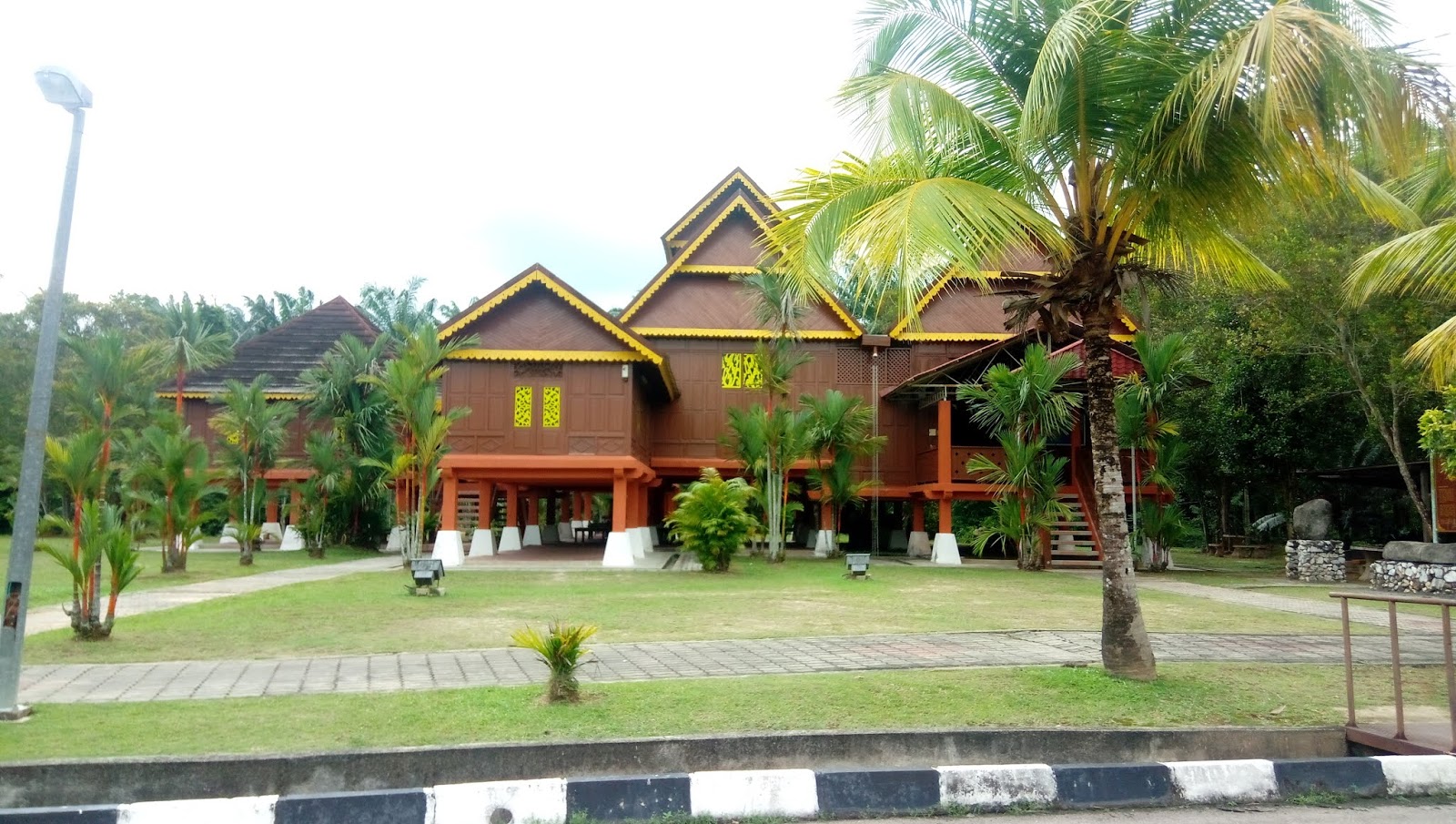 Muzium Rembau (Istana Raja Melewar), Astana Raja, Rembau