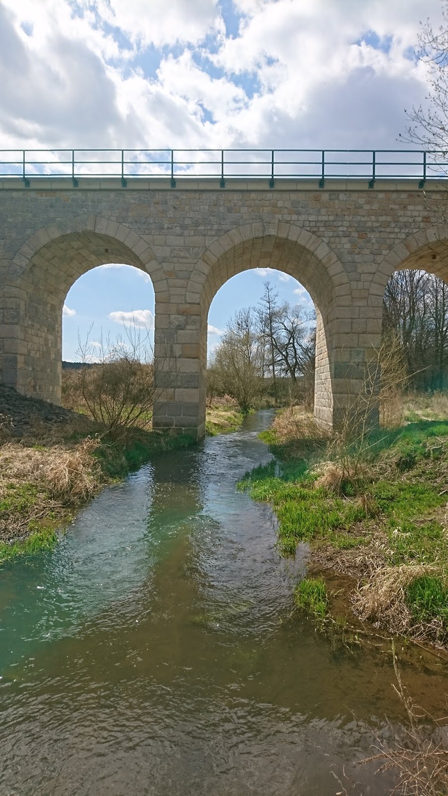 PILSEN BIKE: Skalní reliéfy Třemošná