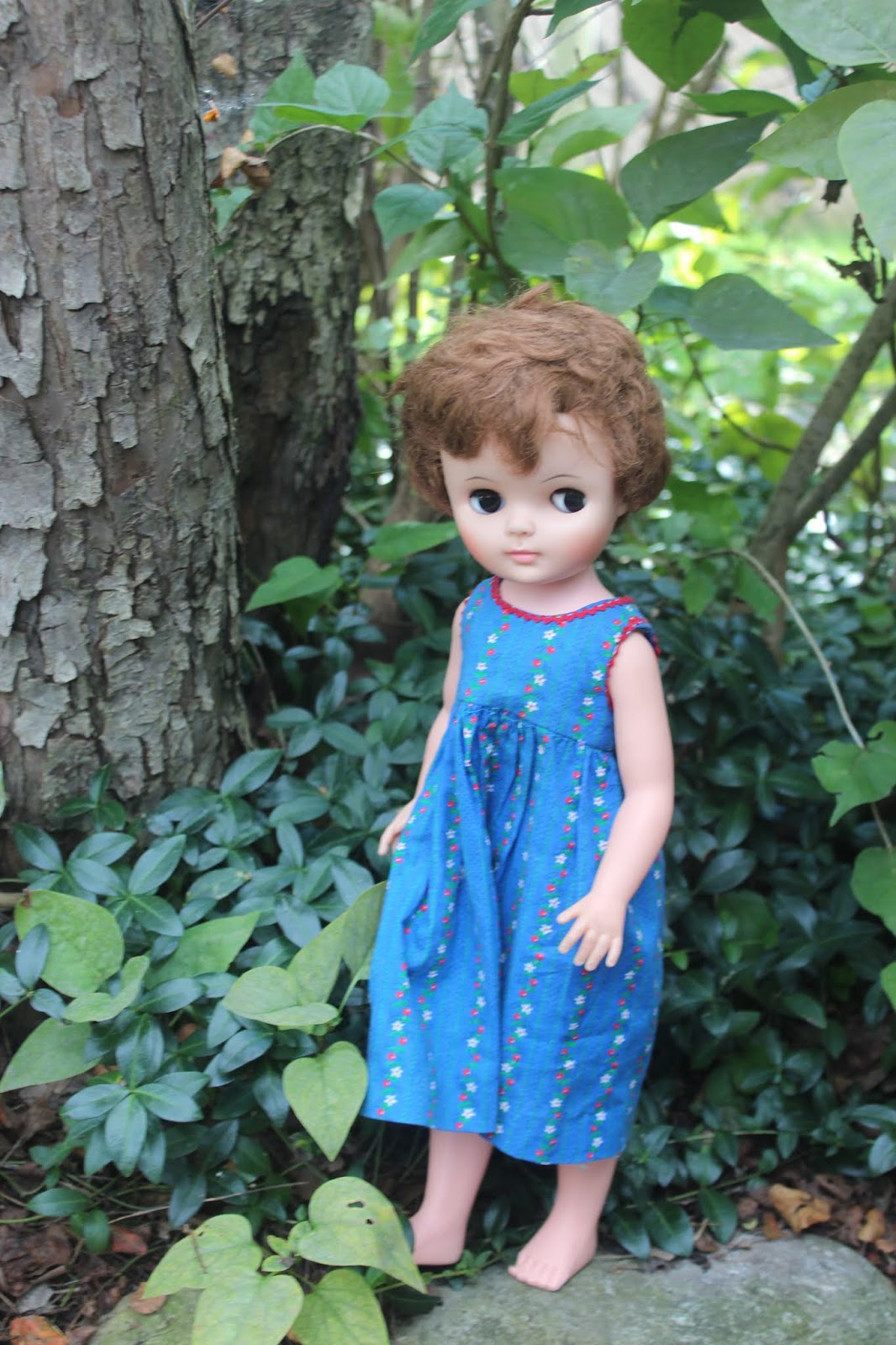 PLANET OF THE DOLLS: Doll-A-Day 2019 #250: Eegee Doll