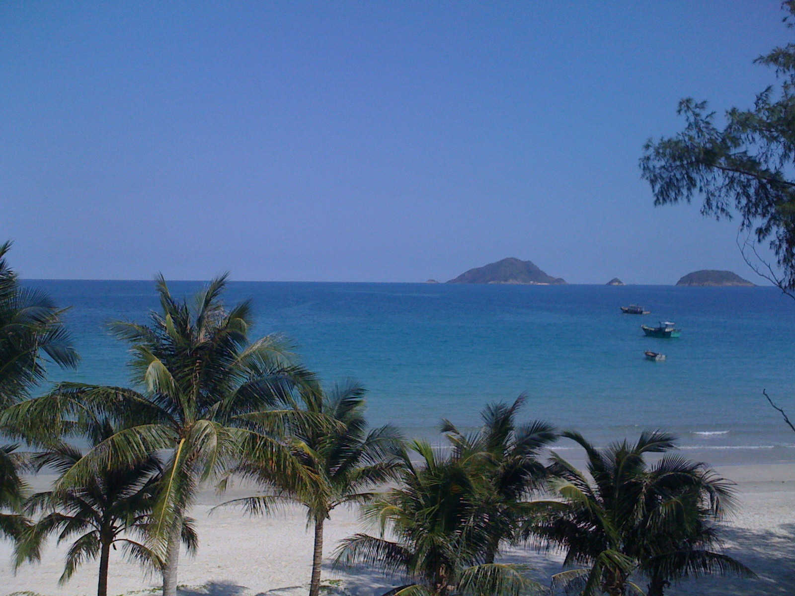 Charme Vietnam: VIETNAM: INSELGRUPPE CON DAO - PARADIES FÜR TAUCHER