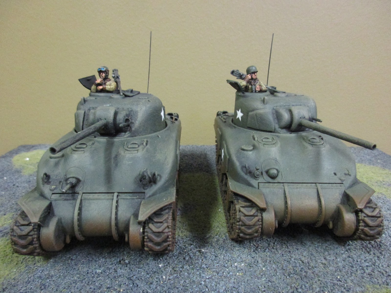 Fawcett Avenue Conscripts: Perry Miniatures WW2 US and British Tank Crews