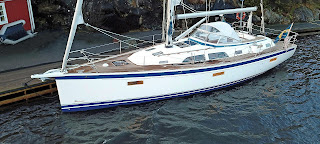 Interesting Sailboats: NEW HALLBERG RASSY 40C VERSUS HR 412