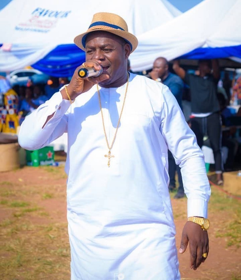 Onyenze Amobi is nephew of late highlife maestro, Steven Osita Osadebe.