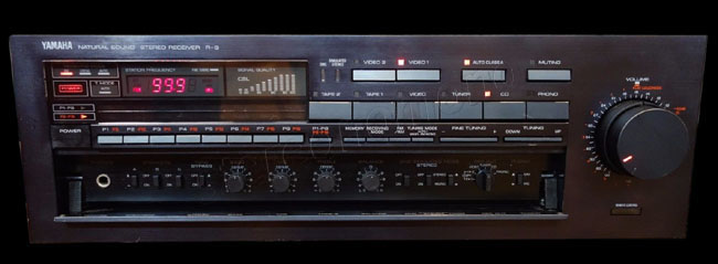 stereonomono - audio Hi Fi Compendium - 14 years on-line: Yamaha R-9
