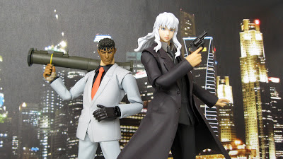 world of klaymore: figma Griffith from Berserk