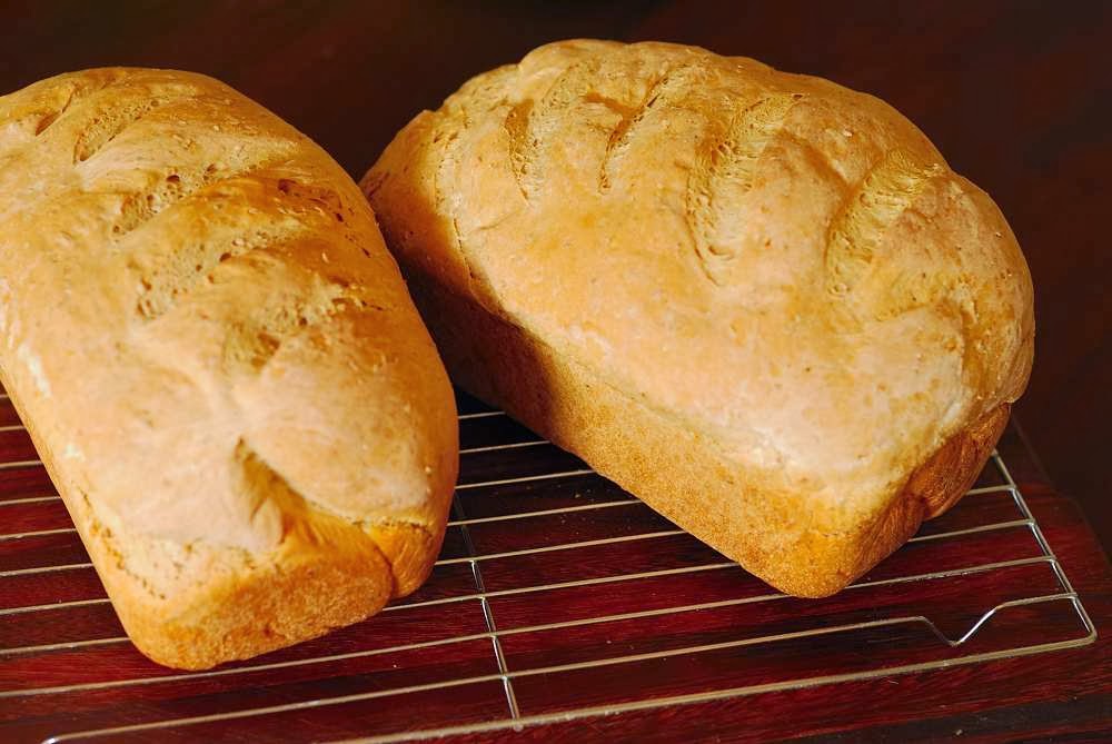 Ziets' Ramblings: Home Baked Bread: A High Fibre Loaf