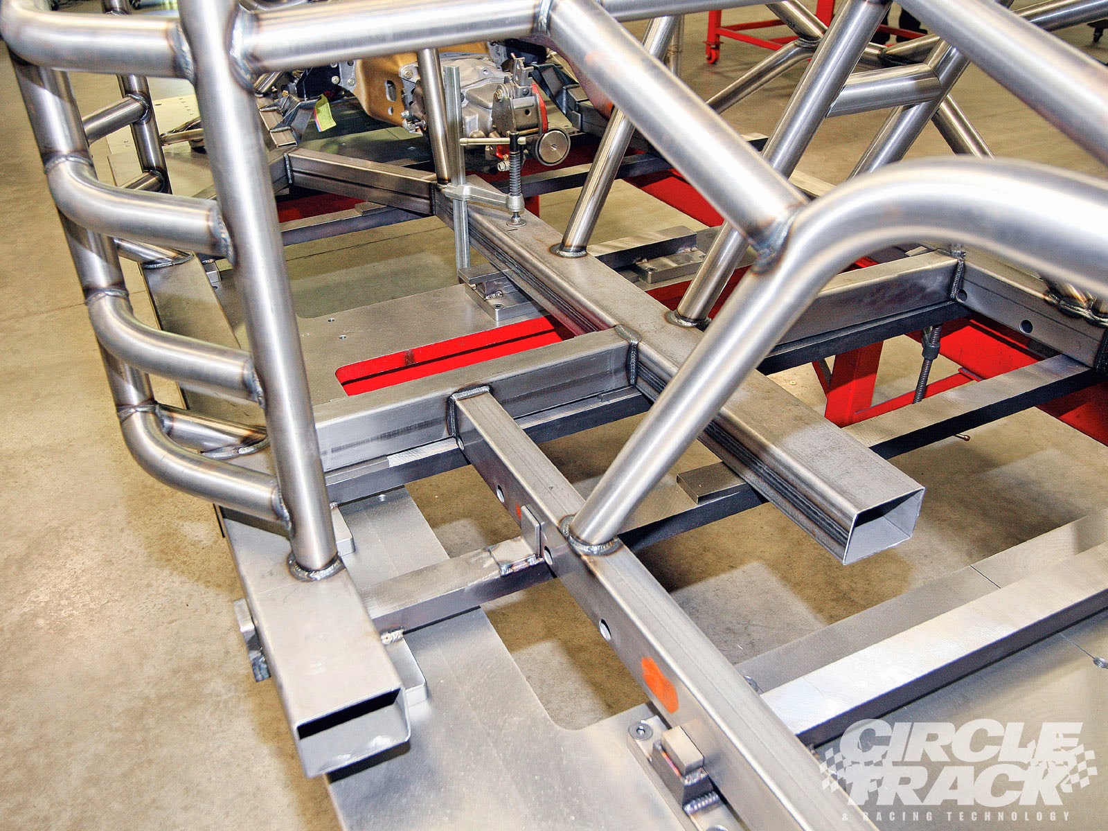 VAPHEAD: chassis chassis chassis got it on my brain