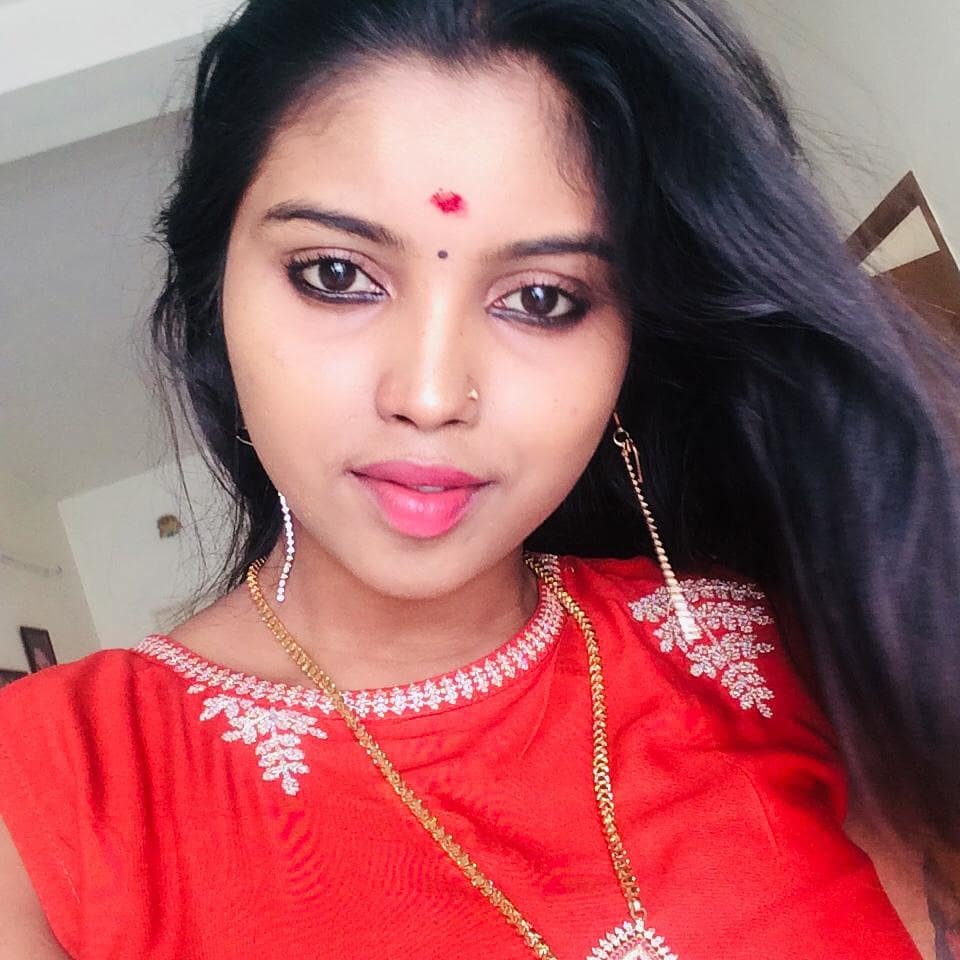 Elakkiya Latest Hot Photos & Stills - South Indian Actress - Photos and ...