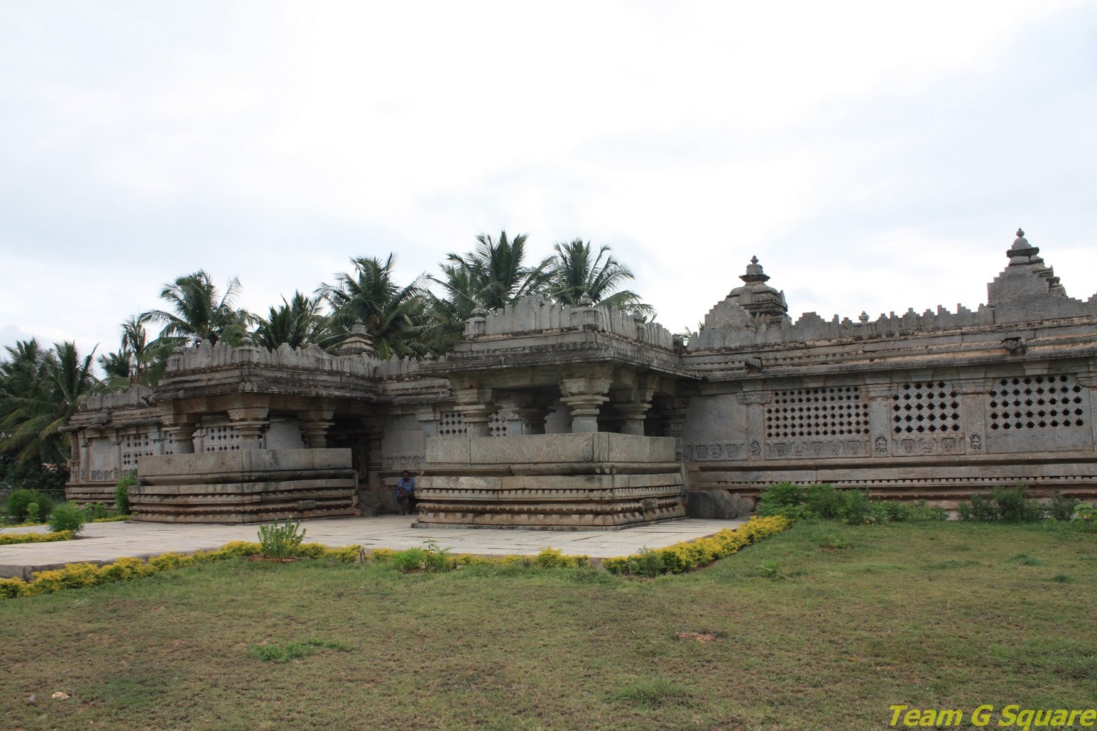Team G Square: The Panchalingeshwara Temple, Govindanahalli, Mandya