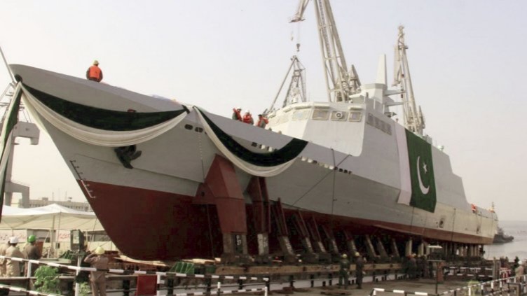 Pakistan Navy luncurkan Kapal Perang Azmat-class fast attack craft ...