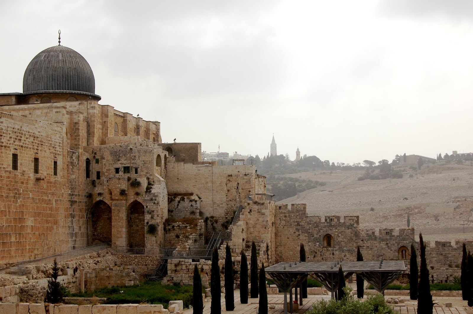 Traveling with the Travers: The Wailing Wall- The Last Remaining ...