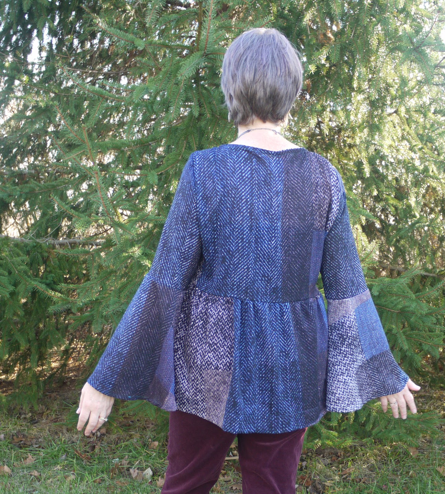 Bell Sleeve Tops- Butterick 6486