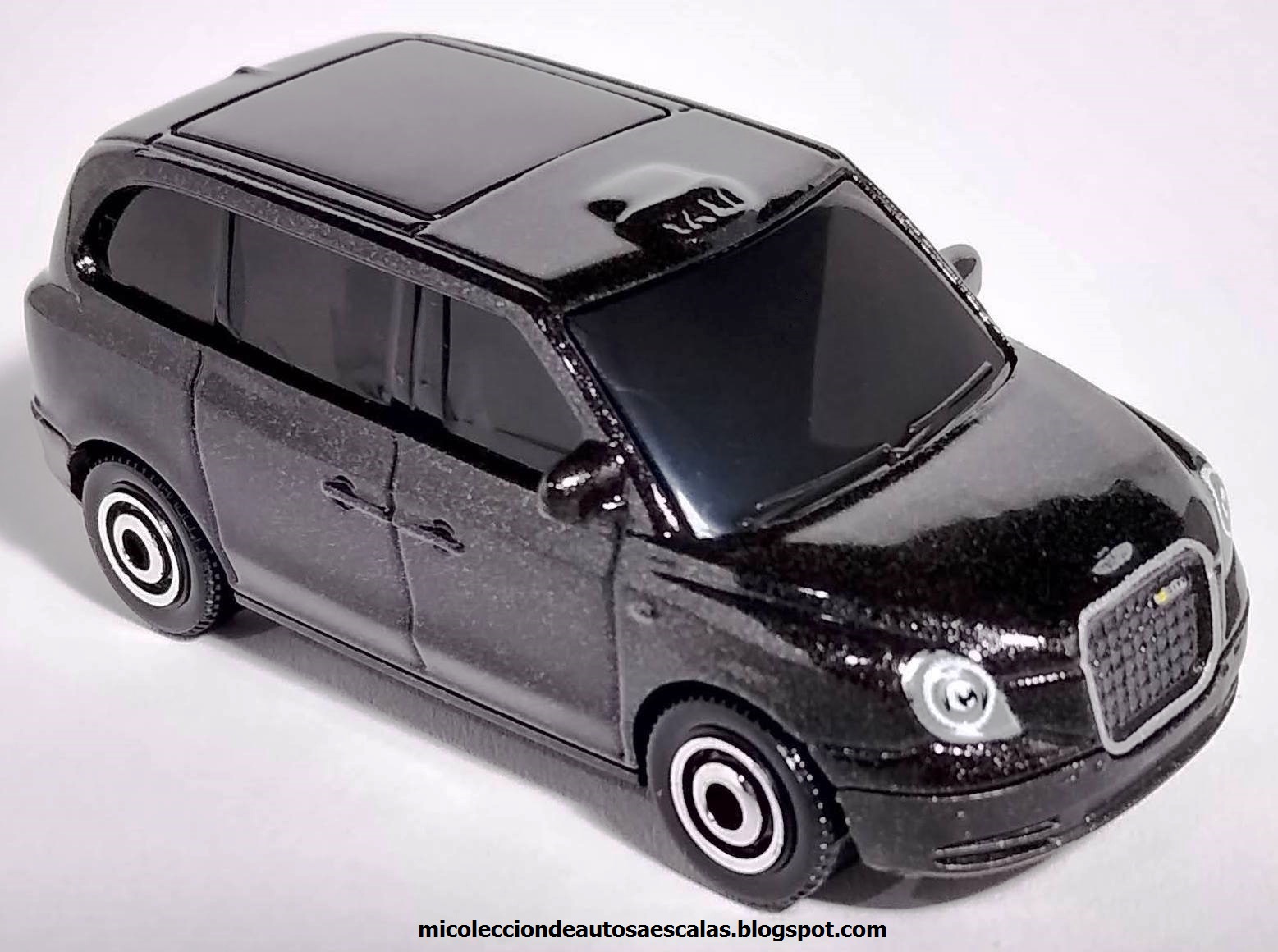 Mi colección de autos a escala.: Levc Tx Taxi Matchbox 1:64