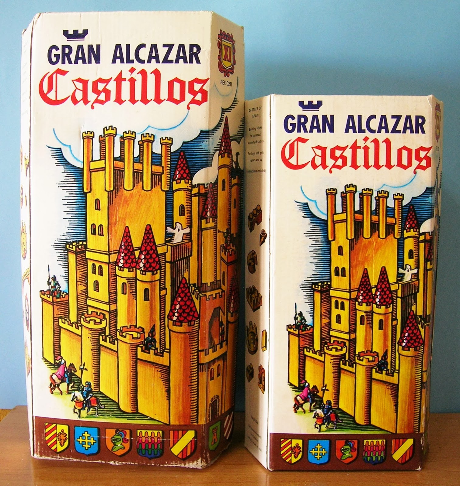 EXIN CASTILLOS ¡ EL JUGUETE QUE HACE HISTORIA ! ... para construir mil ...