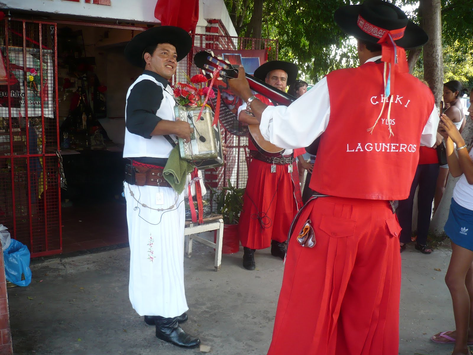 PARA SEGUIR ZAPATEANDO: HOMENAJE AL GAUCHITO GIL