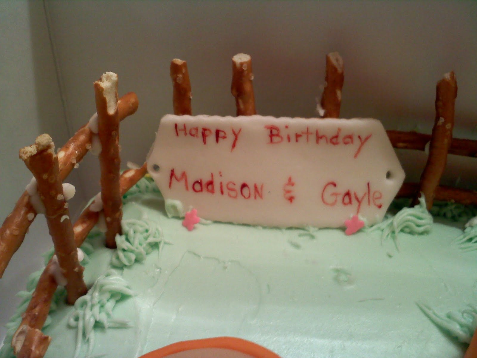 Pinky Promise Cakes: barrel racing cake