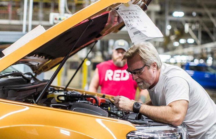 Ford marks start of Ranger production at its Michigan Assembly Plant ...