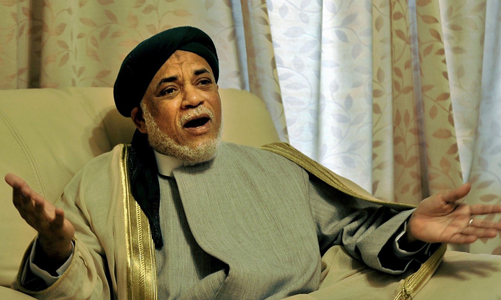 Enquête parlementaire/Citoyenneté économique: Sambi choisit les ...