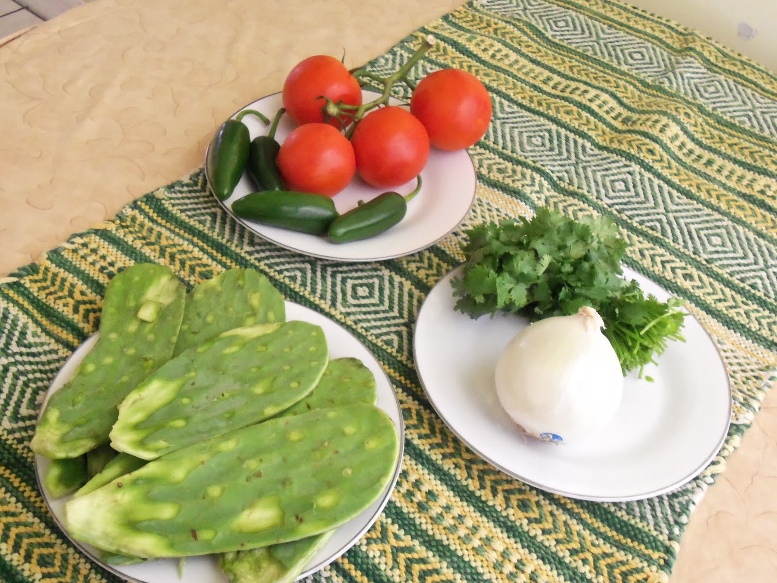 La Buena Vida: "Nopalitos... Nopalitos compuestos para el taco"