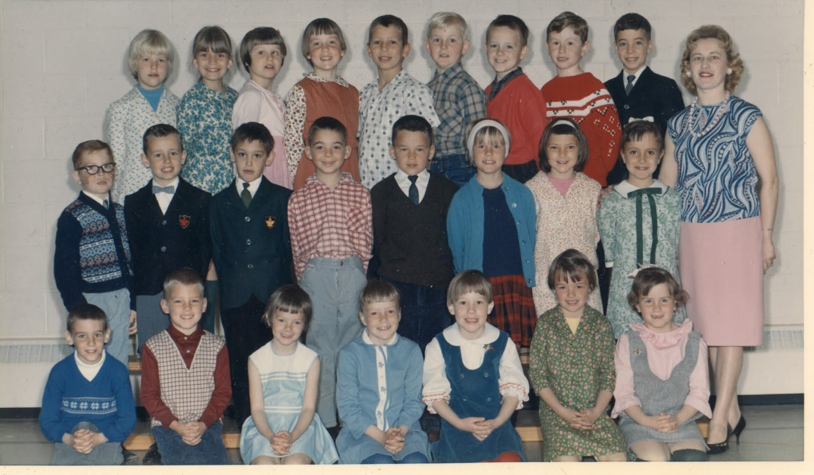 Reppepper's Blog: Elementary School Pictures