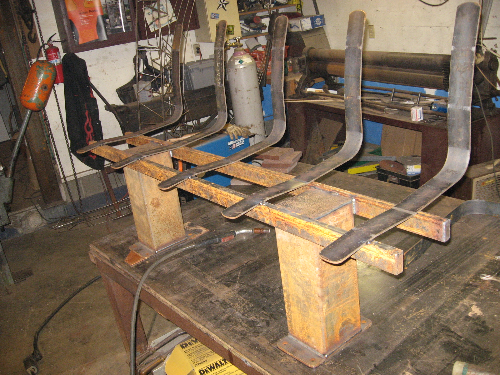 HEAVY METAL WORKS: Custom Metal Bench