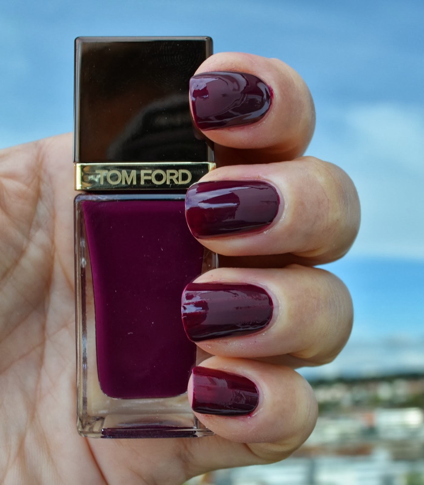 Vamp Tom Ford Nail Lacquers for Fall, #04 Bitter Bitch, #09 Plum Noir ...