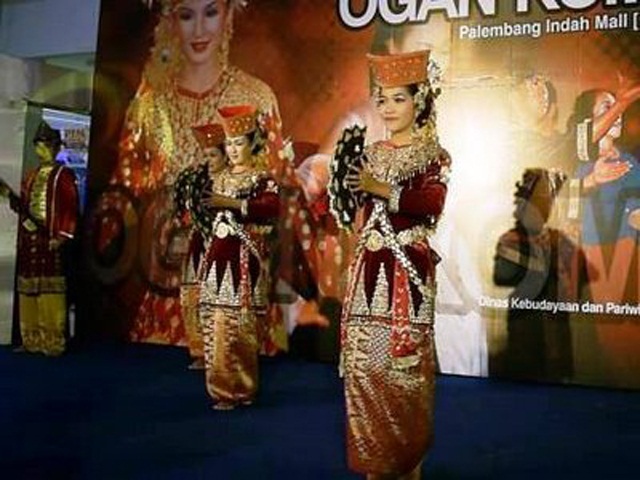 20+ Tari Tradisional Sumatera Selatan Lengkap Penjelasan + Gambar ...