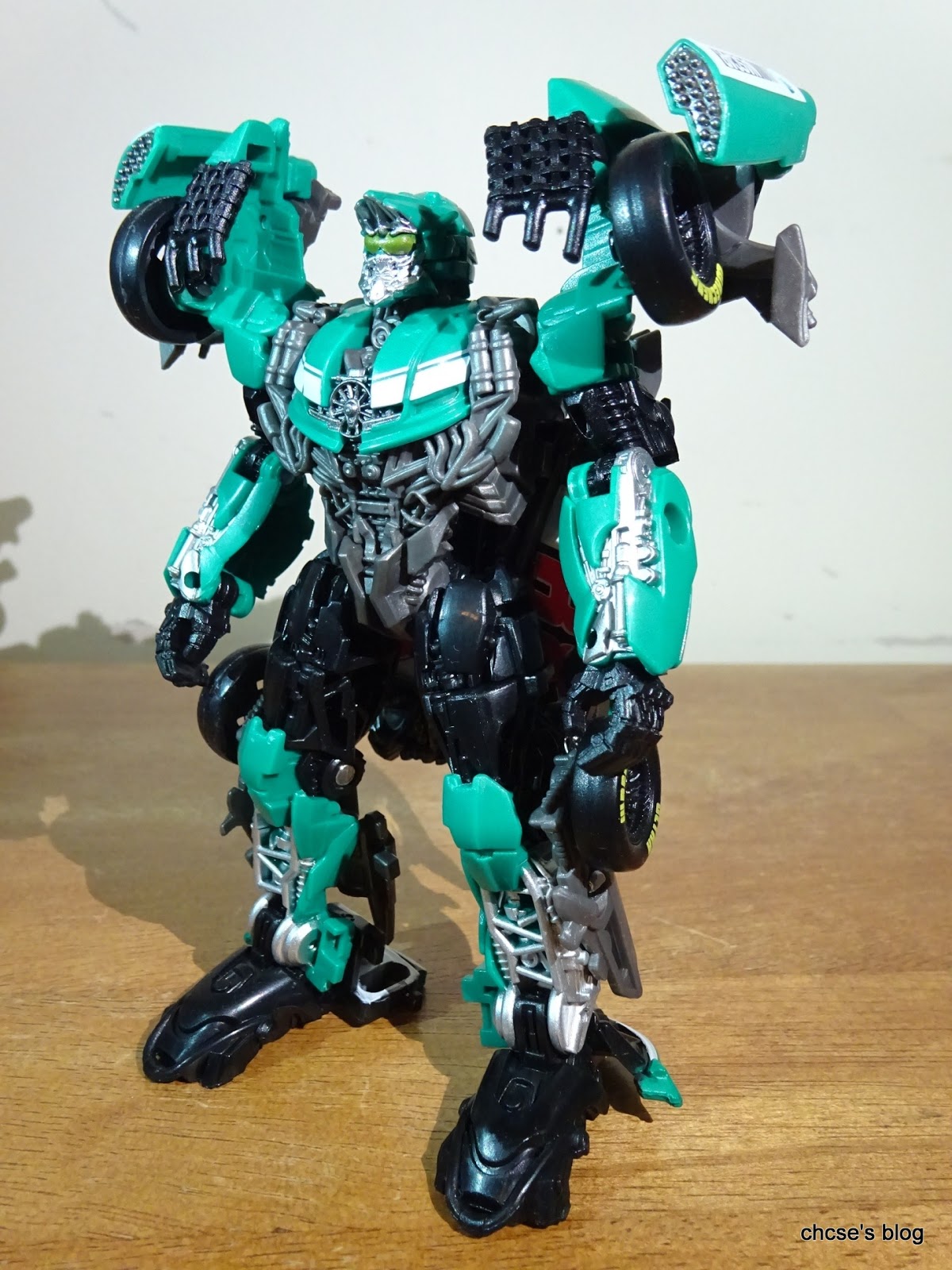 ChCse's blog: Toy Review: Transformers Generations Studio Series ...