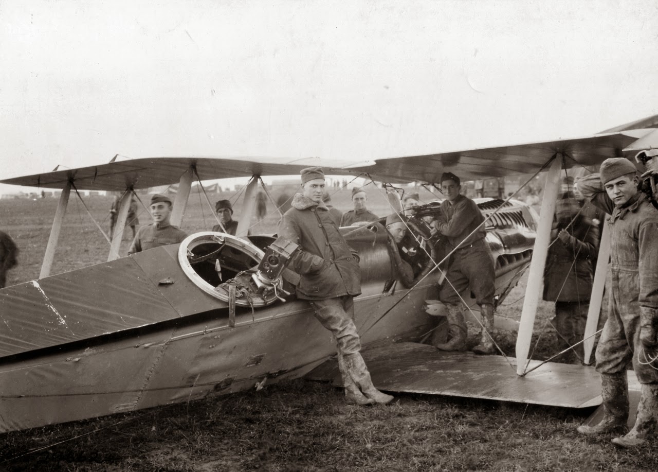 Old Portraits of Photographers in the First World War ~ Vintage Everyday