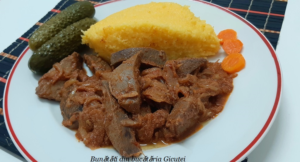 Tocanita rapida cu ficat de porc si ceapa - Bunătăți din bucătăria Gicuței
