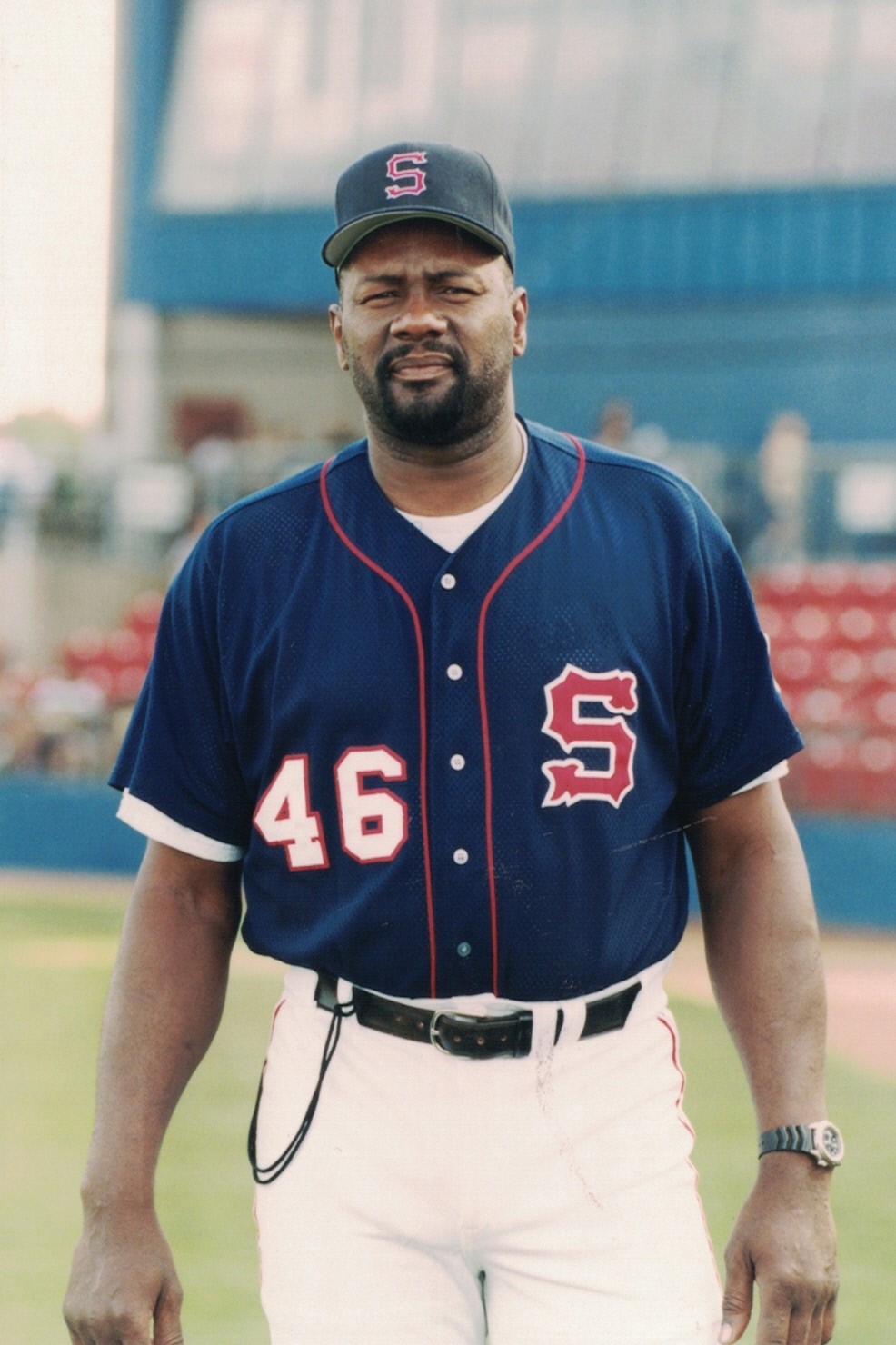 Once A Knight ...: "Fame" for Lee Arthur Smith, the big country kid