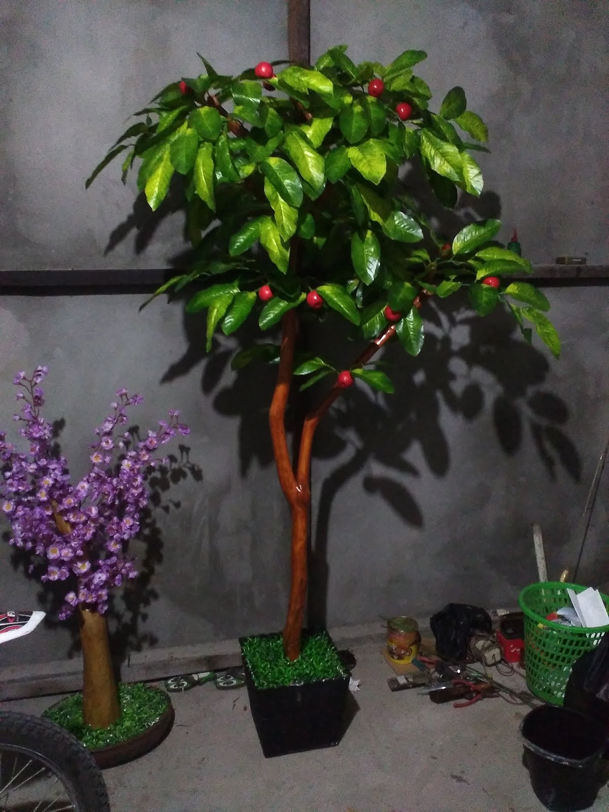 Leonanda Kreatif: pohon ranting merah