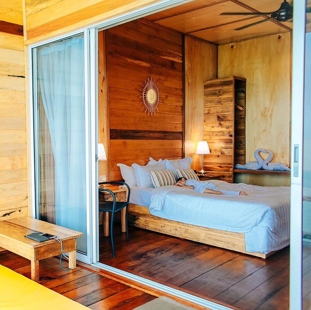 Nusakaya Resort Semporna Sabah (32 Photos)