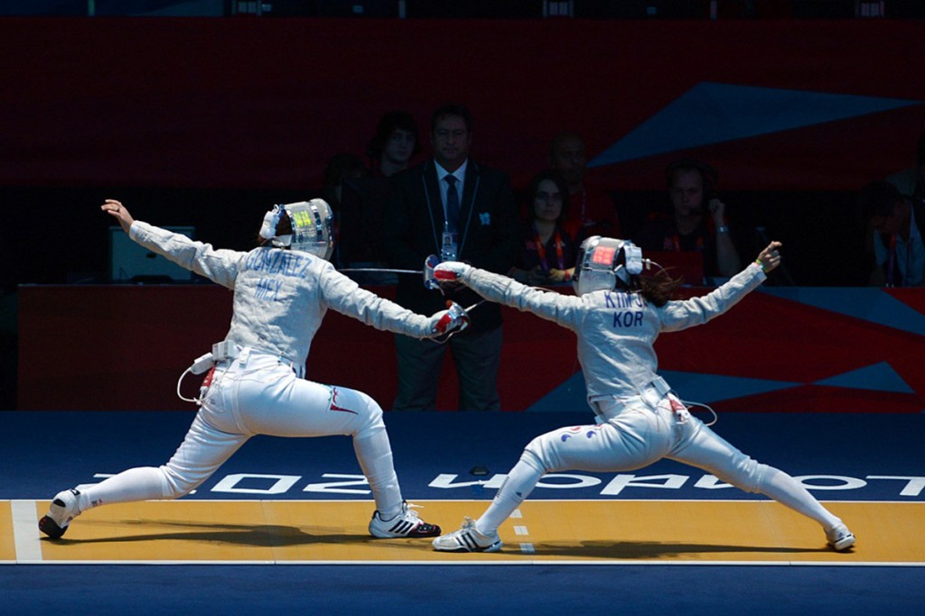 Esporte pelo Juva: Conheça a modalidade - Esgrima