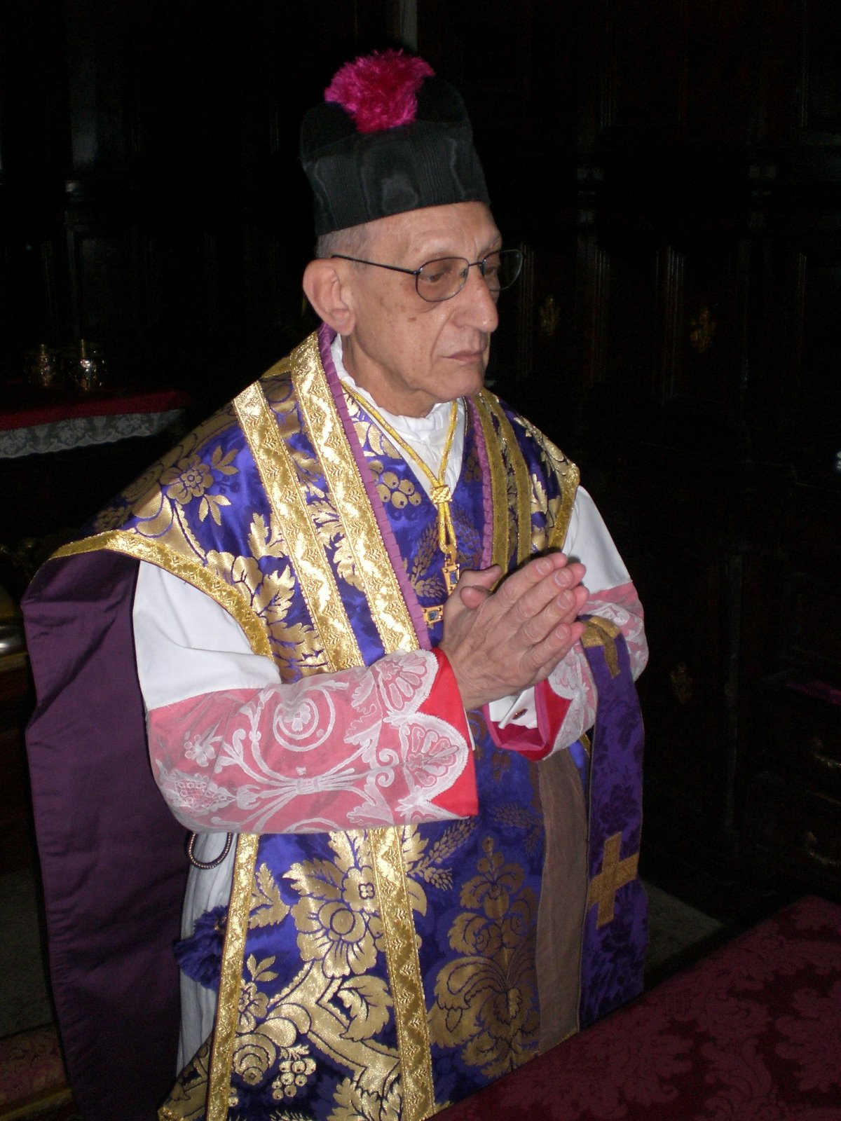 CATHOLICVS: Monseñor Angelo Amodeo (In Memoriam)