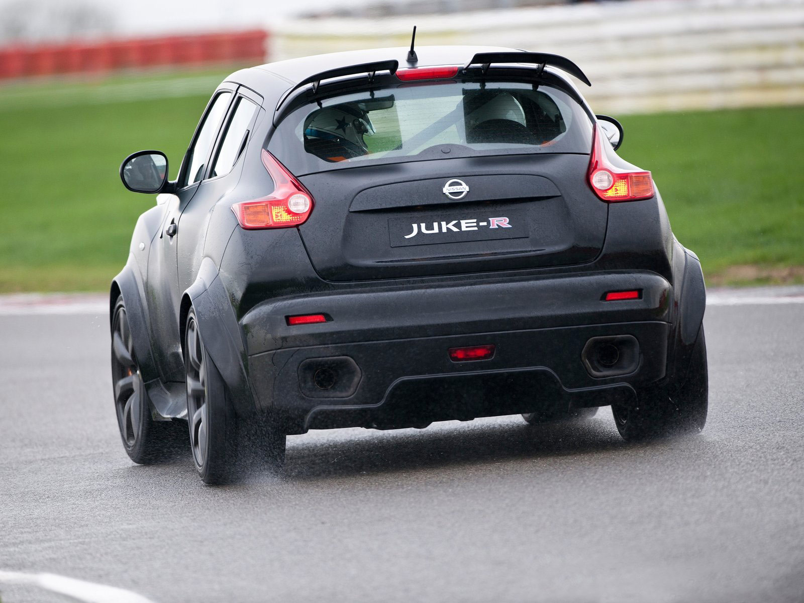 2011 NISSAN Juke-R Concept Japanese car photos