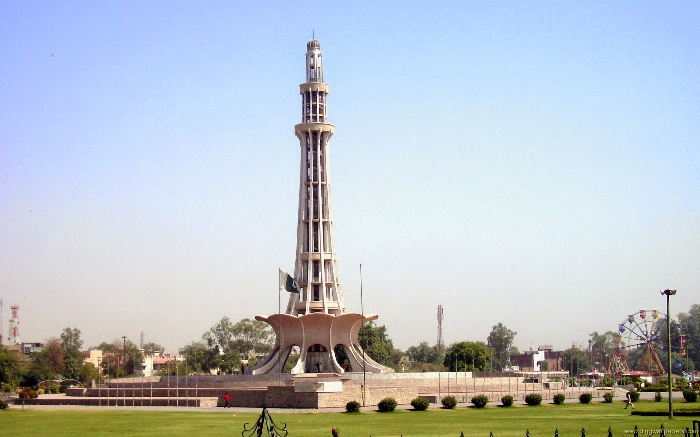 Minar E Pakistan Latest Pictures - Latest Pakistani Pictures, Videos