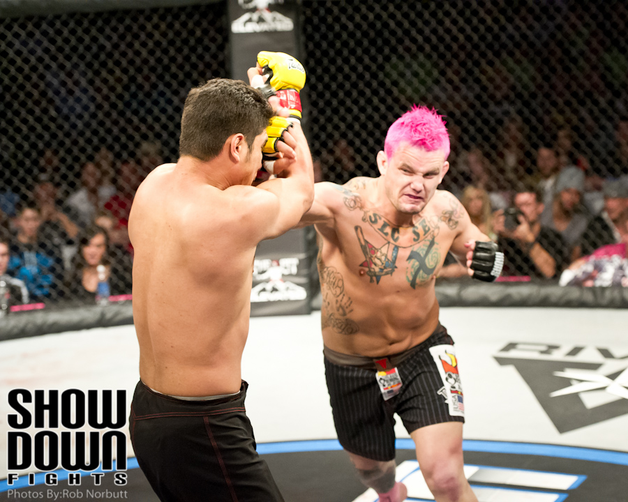 Absolute MMA: Mixed Martial Arts Training Culminates in Showdown Fights ...