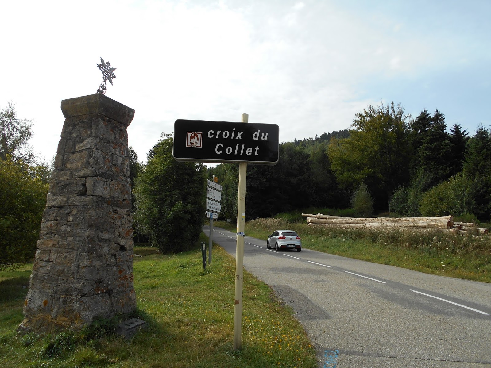 Vélo - VTT avec Claude et Marie-Ange: MONTS DU PILAT : COLS AUTOUR DU ...